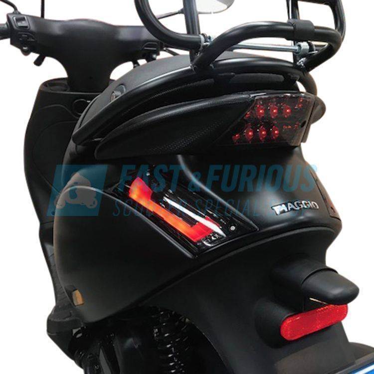 Piaggio Zip SP Custom Mat zwart Special LED edition kopen?